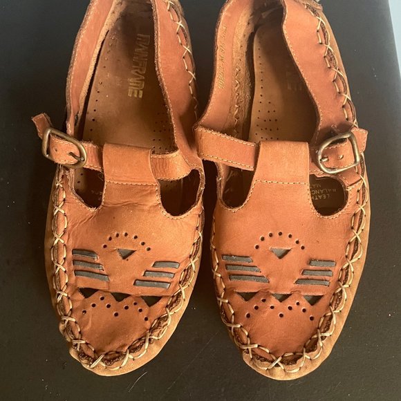 Mainframe | Shoes | Vintage Mainframe Brown Leather Tstrap Mocassins 8 ...
